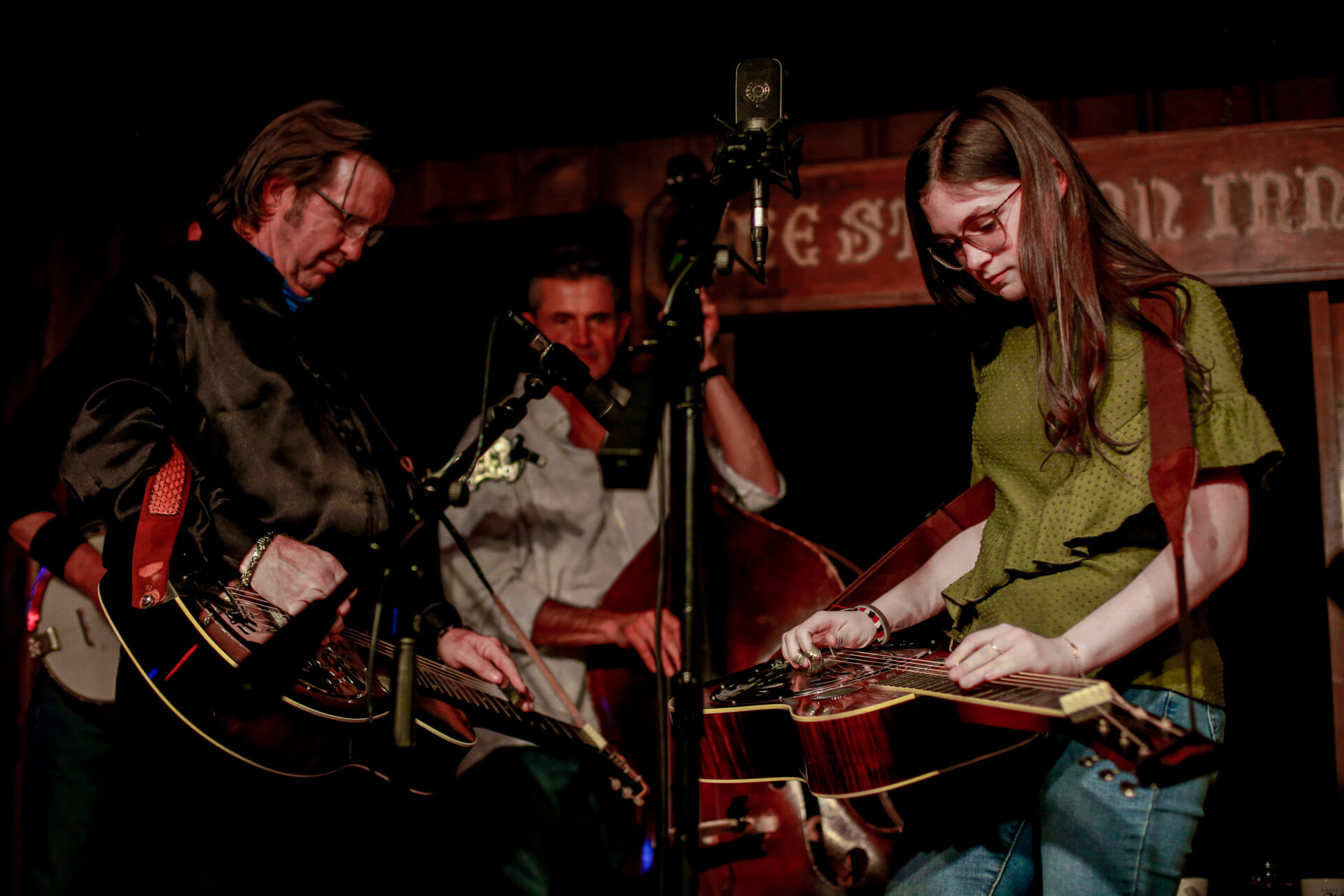 Graves and Brown: Graves-Style Dobro Playing - TN Arts Commission ...