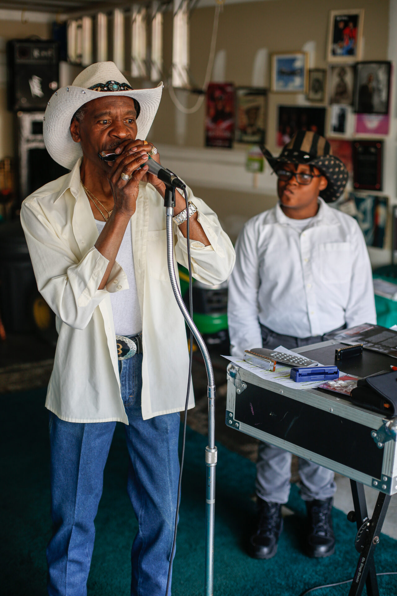 Bailey and Wilson: Country Blues Harmonica - TN Arts Commission — Folklife
